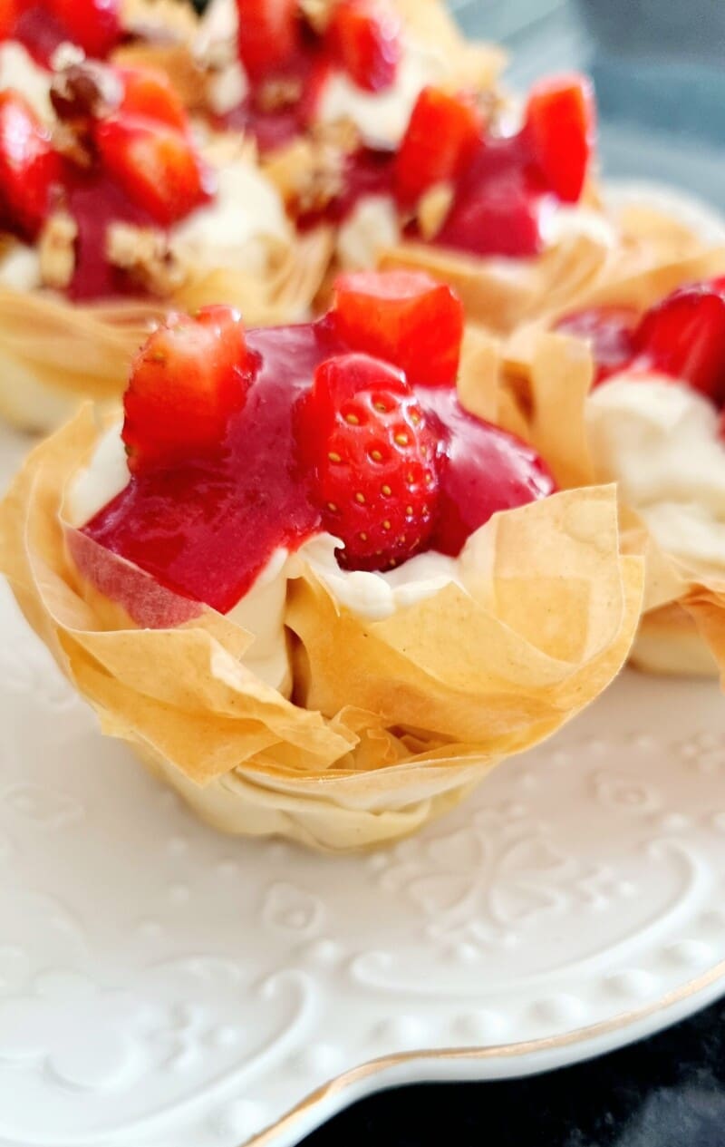 Strawberry Phyllo Cups With Cream and Fresh Berries