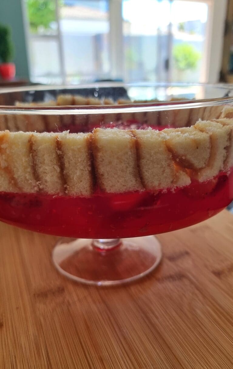 Easy South African Summer Trifle Recipe