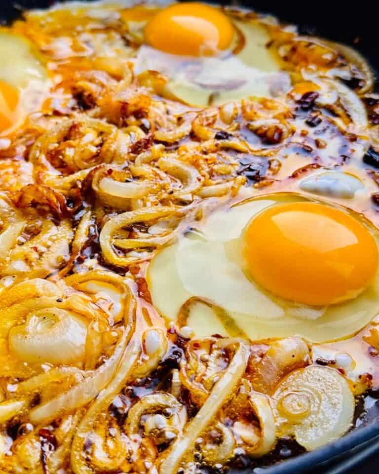 Fried Eggs with Caramelized Onions | Quick One-Pan Breakfast